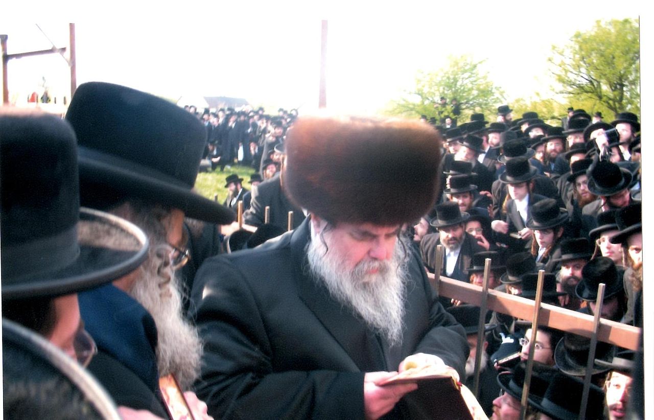 Deux décès dans le cadre de la 'hassidouth Belz - קונטרס