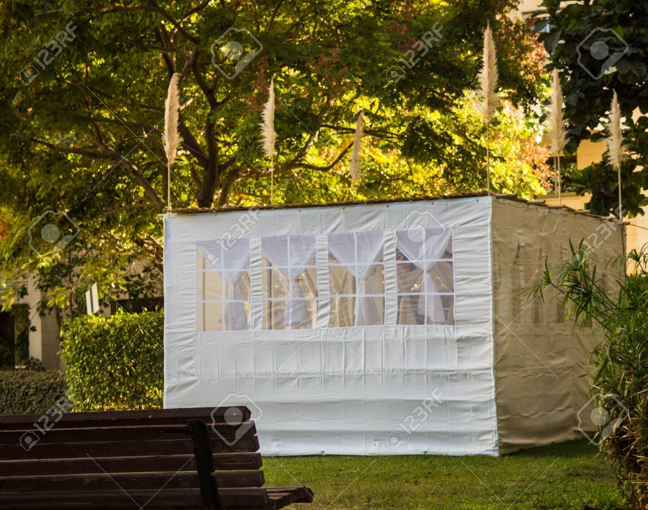 Souccoth - קונטרס