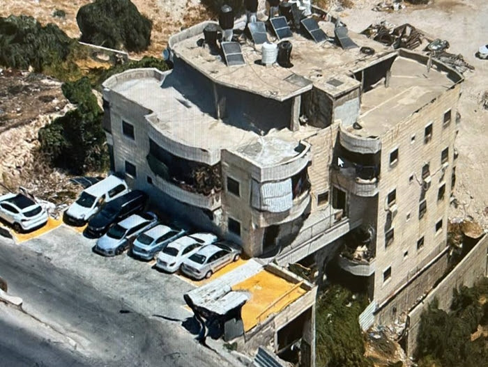 La démolition d'un immeuble dans le quartier de Wadi Kadom à Jérusalem ...